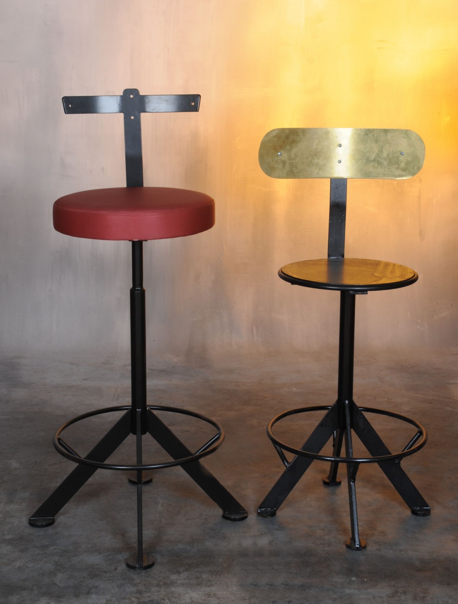 Taburete Laura – Muebles de hierro, latón, zinc, inox. sillas ...